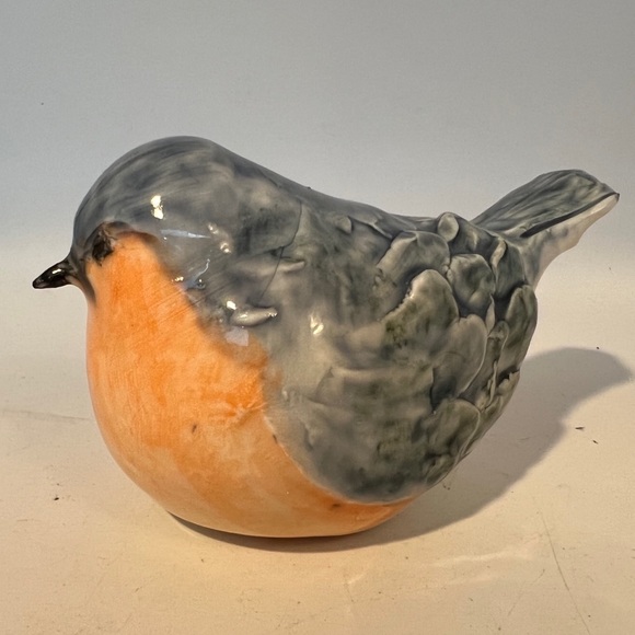 Clarice Falconer | Accents | Clarice Falconer Ceramic Bird Robin | Poshmark